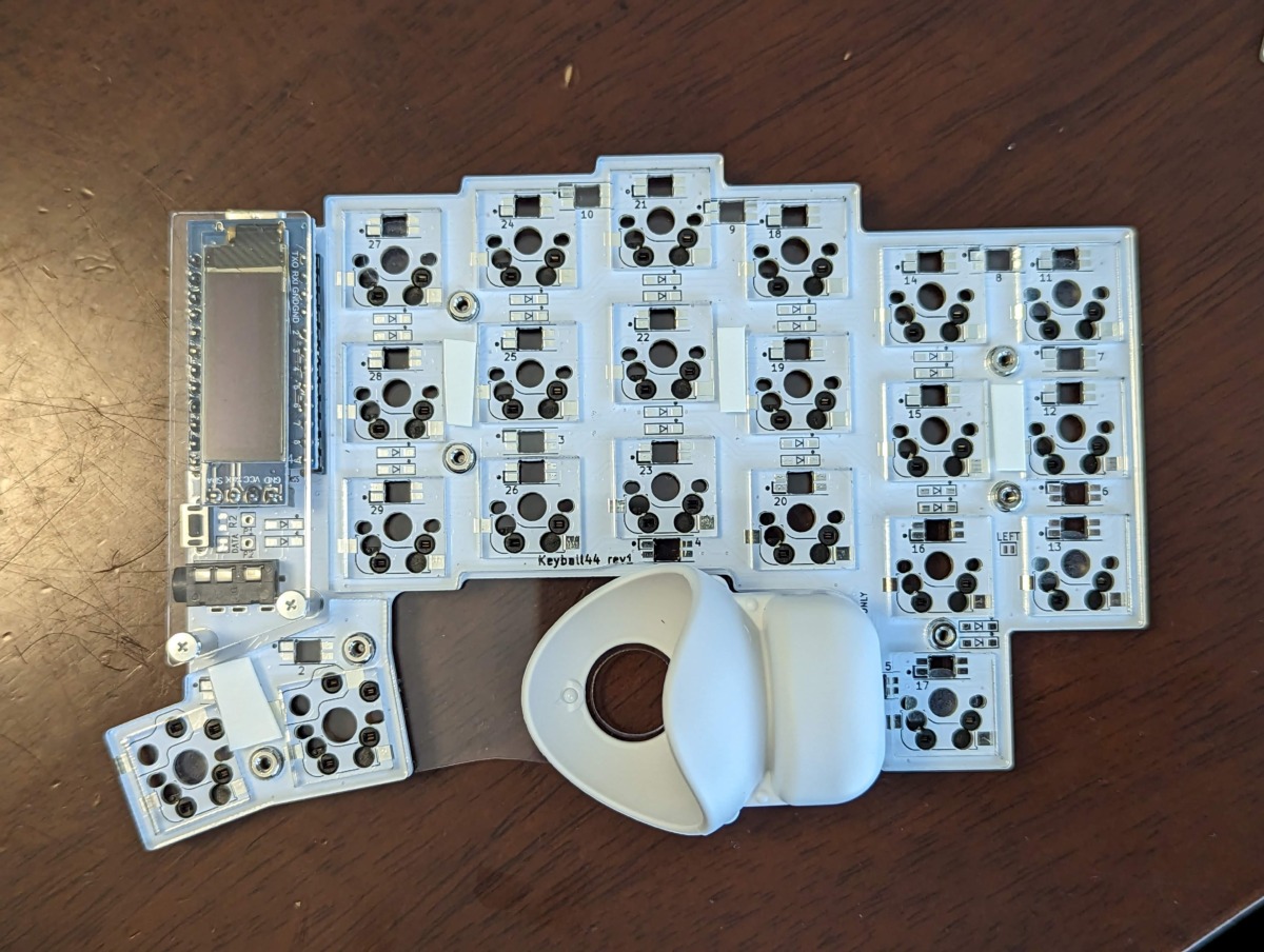 Keyball 44レビュー | 逸品。世界に通用すると思う。買うべき – naenote.net